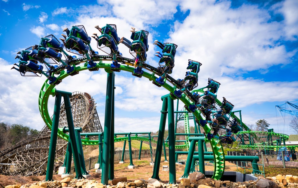 Dollywood's 2026 Season: New Rides, Shows & Events - Theme Parks By Don